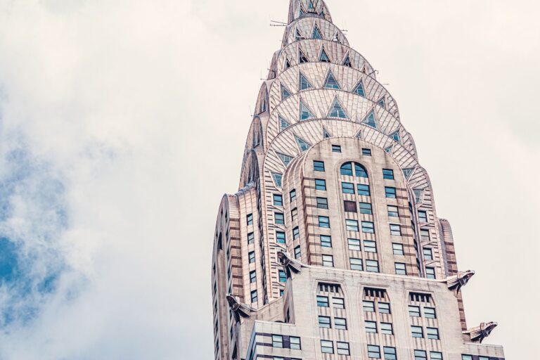 Top 20 Architectural Styles in History | Navilize